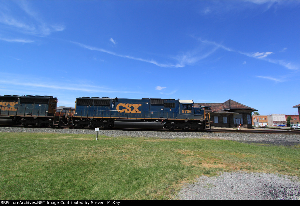 CSX 8706